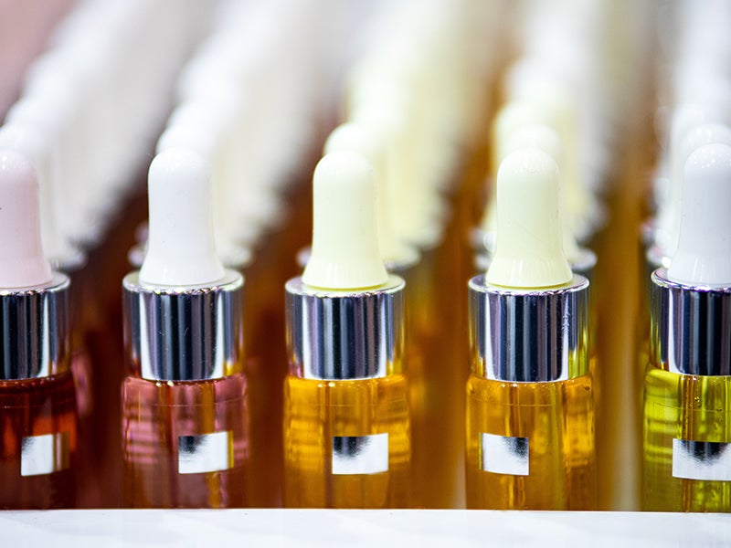 Wondering How Perfume Is Made? Read This! – FragranceLovers.com